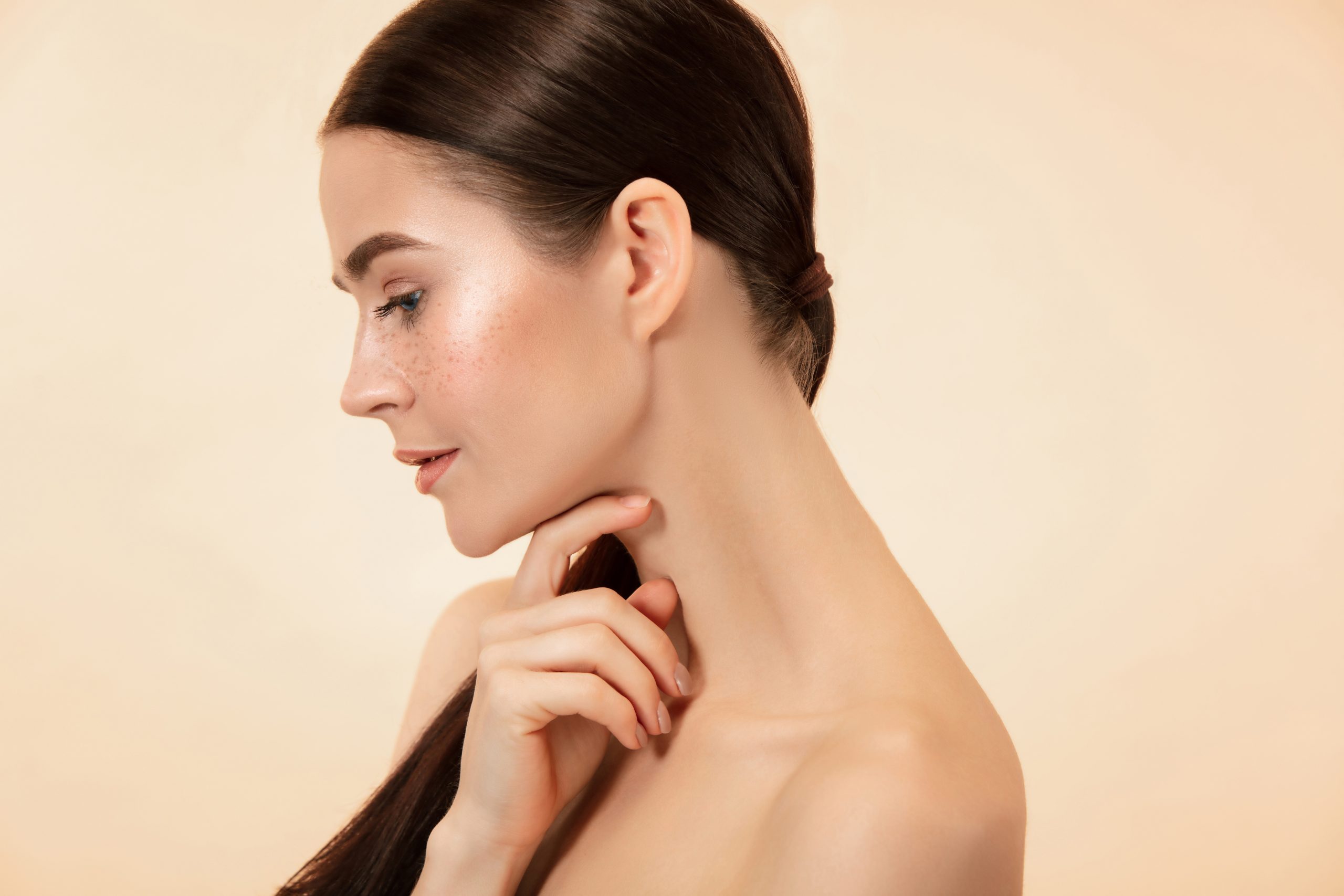 Neck Lift in Dubai - Neck Lift Surgery